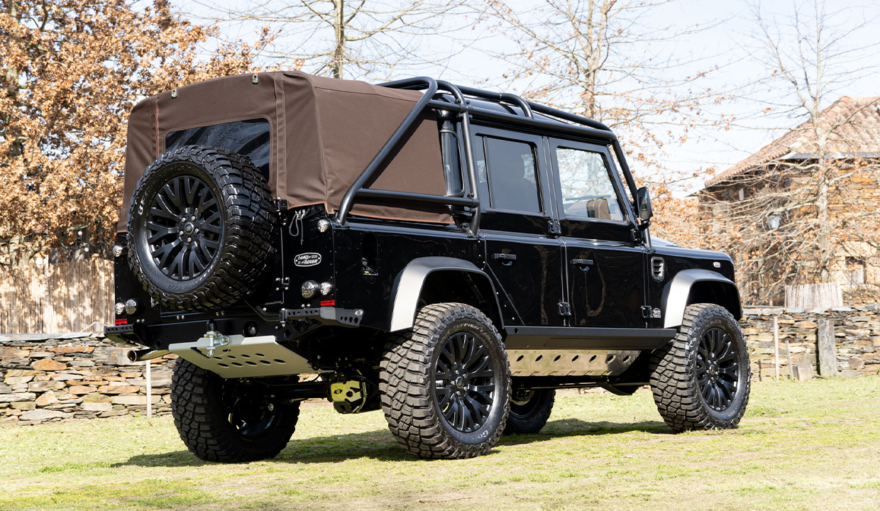 Custom Land Rover Defender